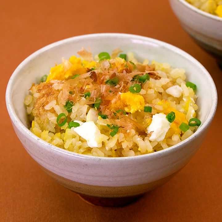 めんつゆで簡単！ 卵の炊き込みご飯のレシピ動画・作り方 | デリッシュキッチン
